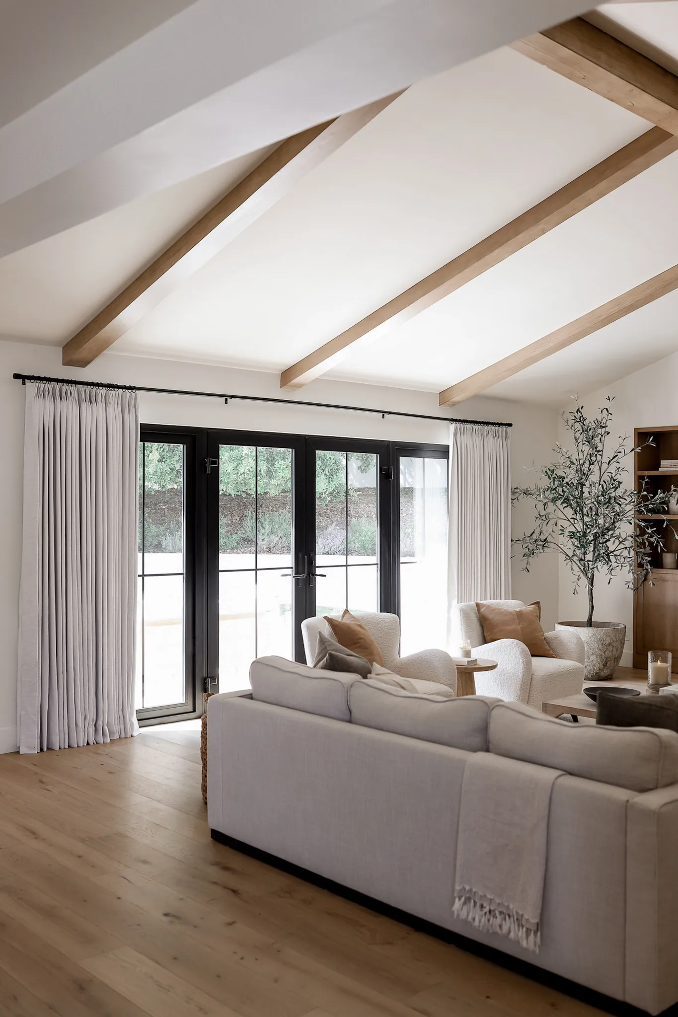 Timeless Elegance Made Easy: The Luxe Look of Custom Curtains Without ...