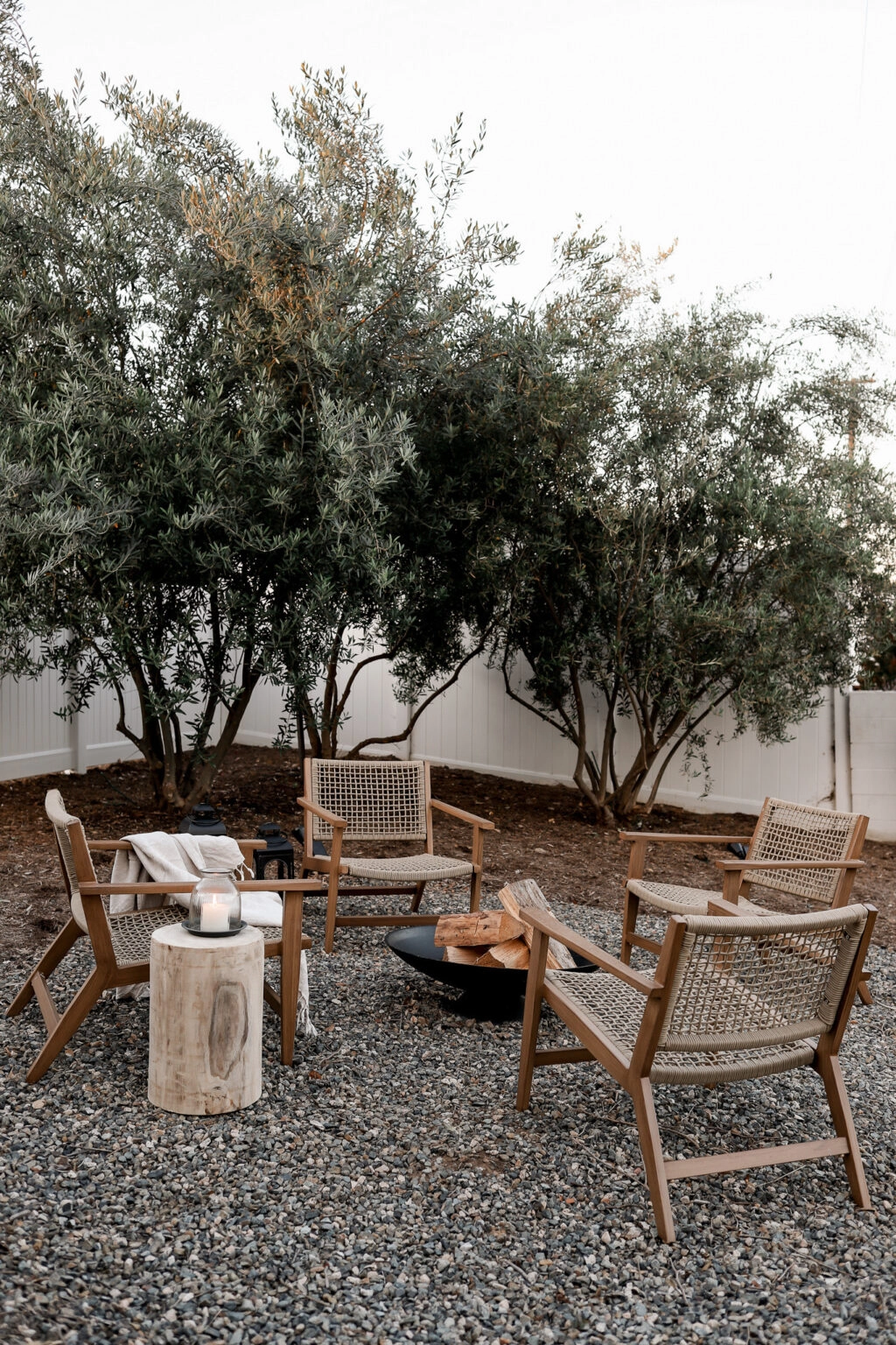 Our Outdoor Summer Lounge – Halfway Wholeistic