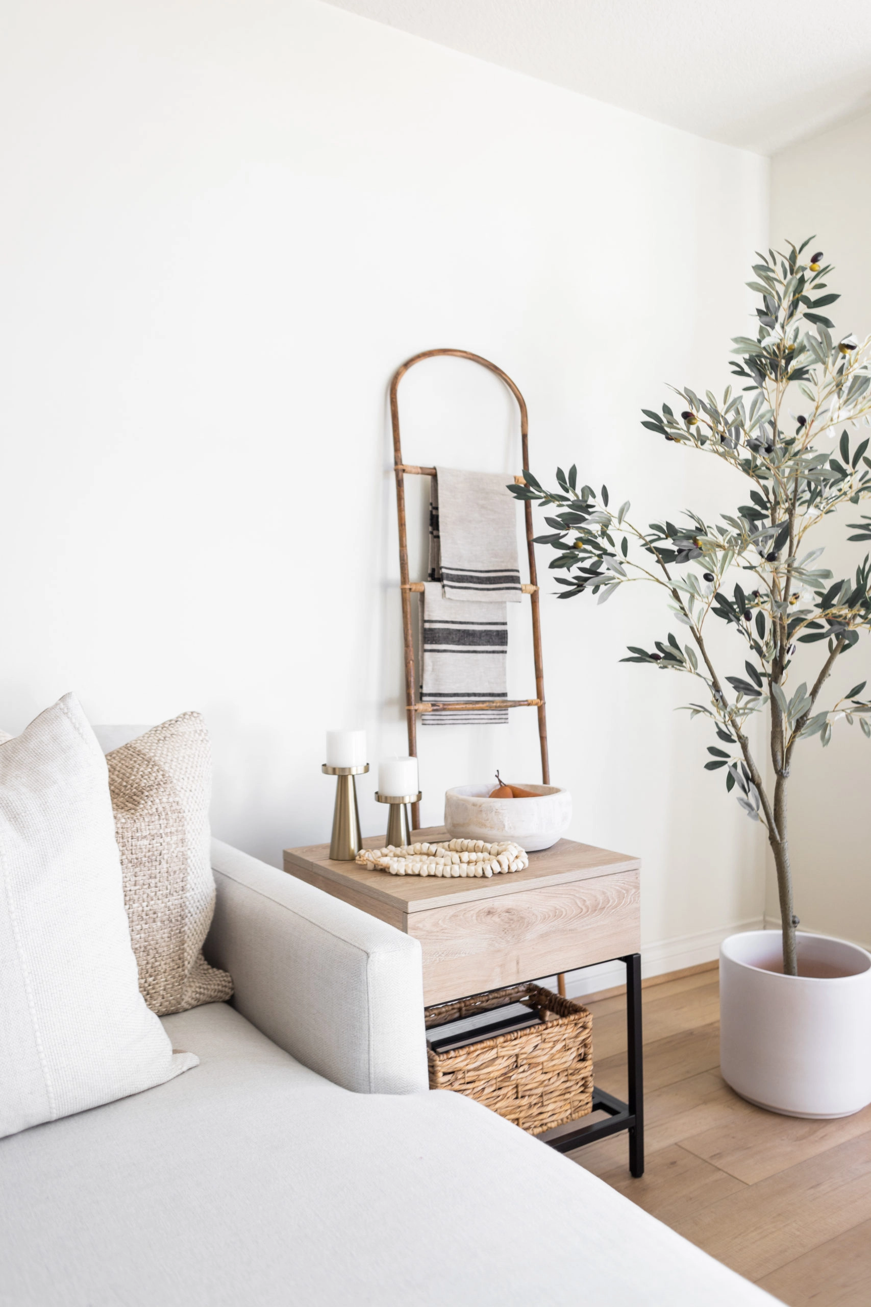 How To Style A Decorative Ladder – Halfway Wholeistic