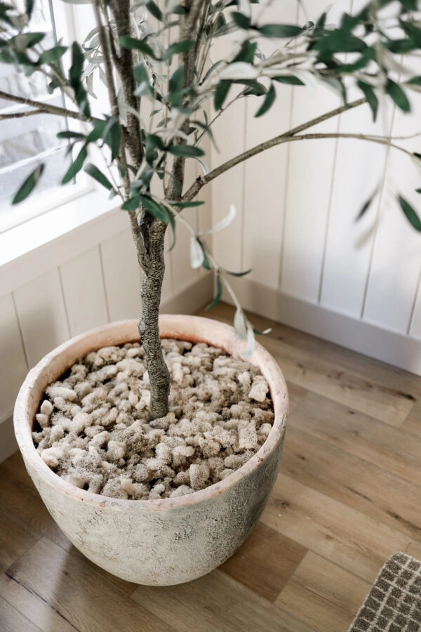 Elevate Your Home Decor with Stylish Faux Trees: A Guide to Interior ...